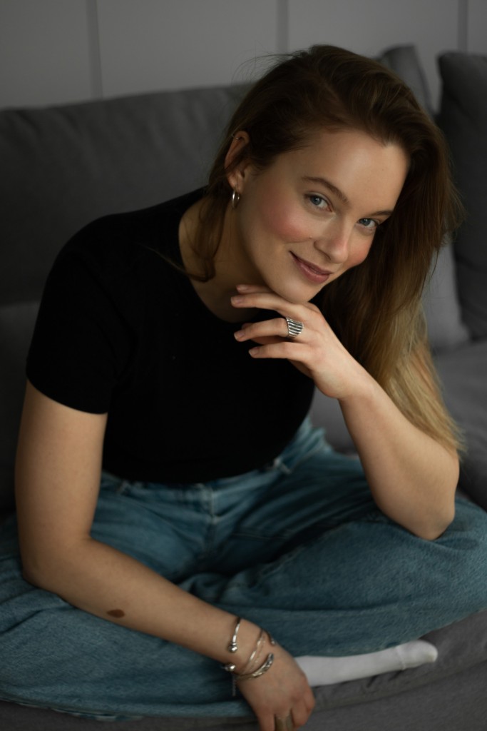 Nina Aufderheide - Comödie Dresden